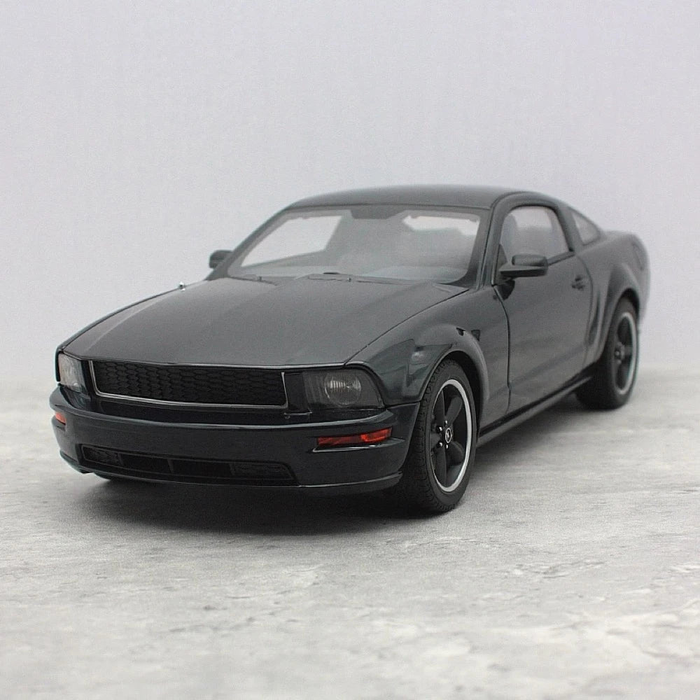 AutoArt 1:18 Ford 2008 Mustang Bullitt GT Black Diecast – STK Model Car